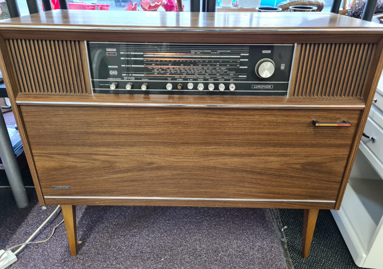 Lumophone Radiogram – Chelmsford Furniture